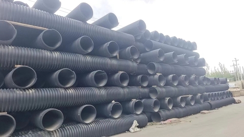 加筋聚乙烯（PE）复合管